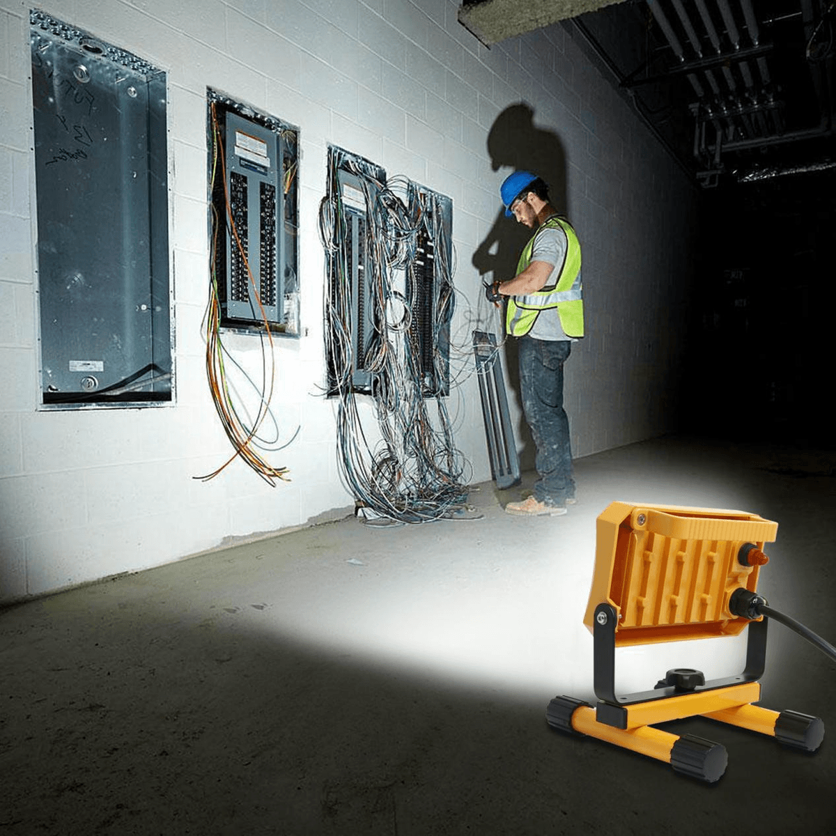 How to choose the right lamp body material?