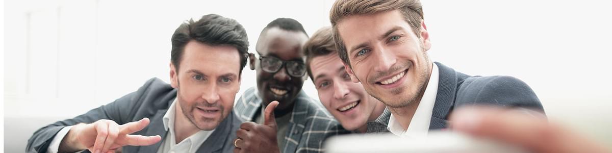 8 Important Benefits of Socializing with Colleagues to ...