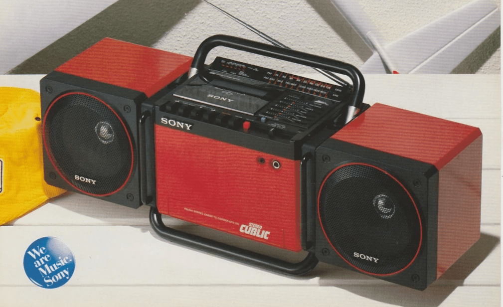 SONY STEREO CUBLIC CFS-300 - Player