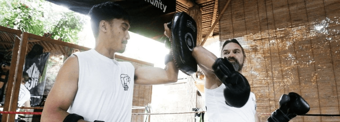 How to Master the Muay Thai Spinning Elbow: A Comprehen...