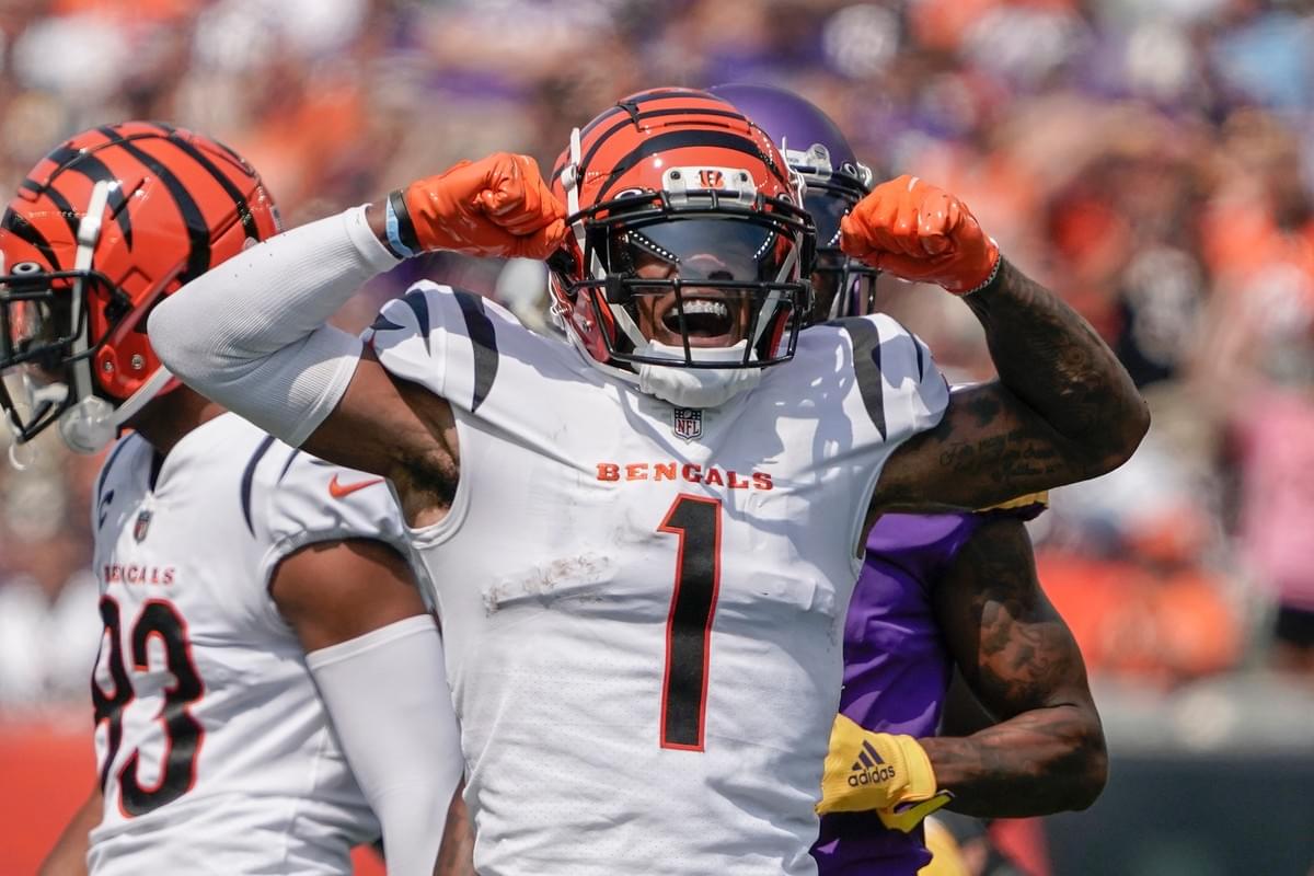 Chris Dell's Rest of Season Top 200 Fantasy Football Ra...