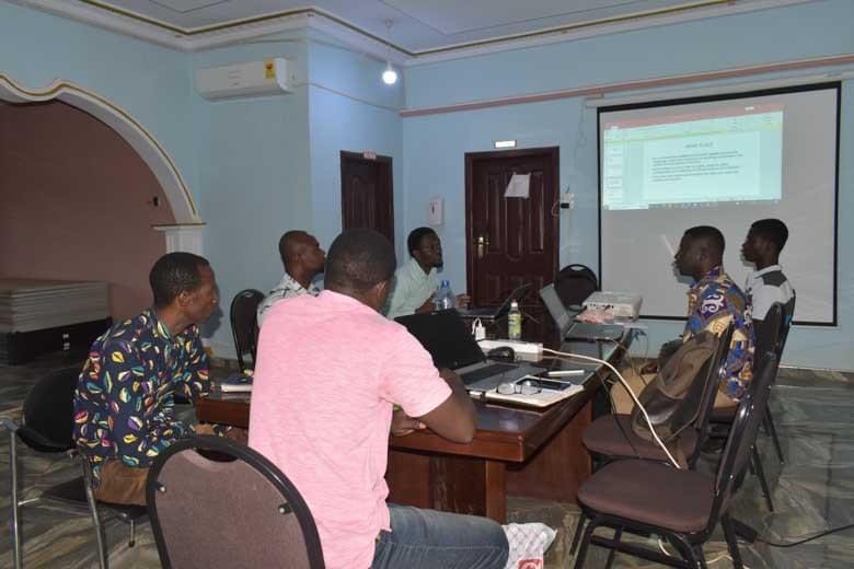 FIELD ENUMERATORS RECEIVE TRAINING FOR EASY WATER FOR E...