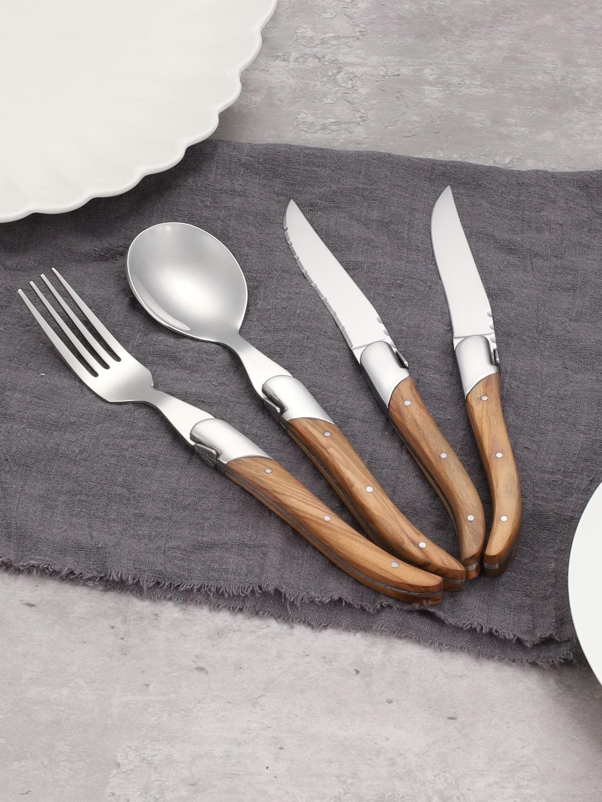 WONDERFUL DINNER WITH U