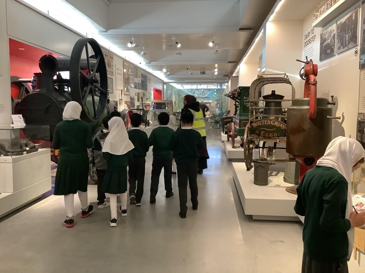 Children Discover Local History - Student Showcase Loca...