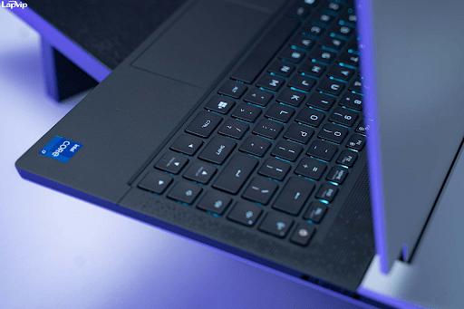 Đánh giá bàn phím và touchpad Alienware X14 R1 2022