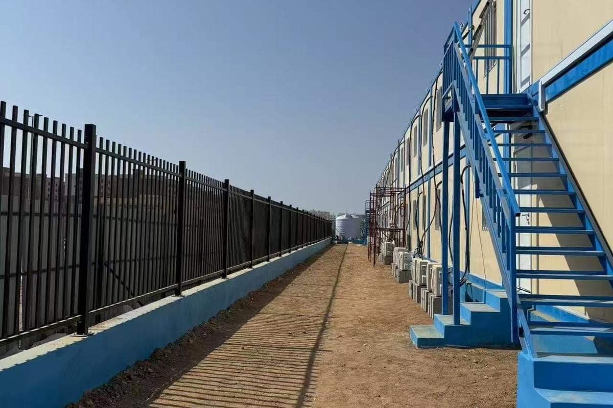 Container Accommodations for Oil and Gas Platforms