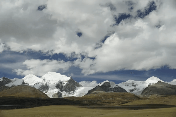 Why Tibetan Sky Burial is a Powerful Cultural Ritual | Guide Tibet
