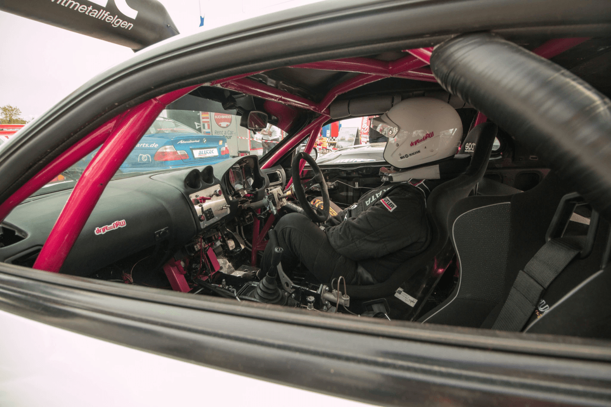 Coolshirt Systems: Ultimate Guide to Racing Cooling Equ...