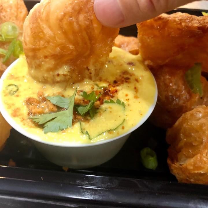 Crunchy Roti Puffs with Curry Dip