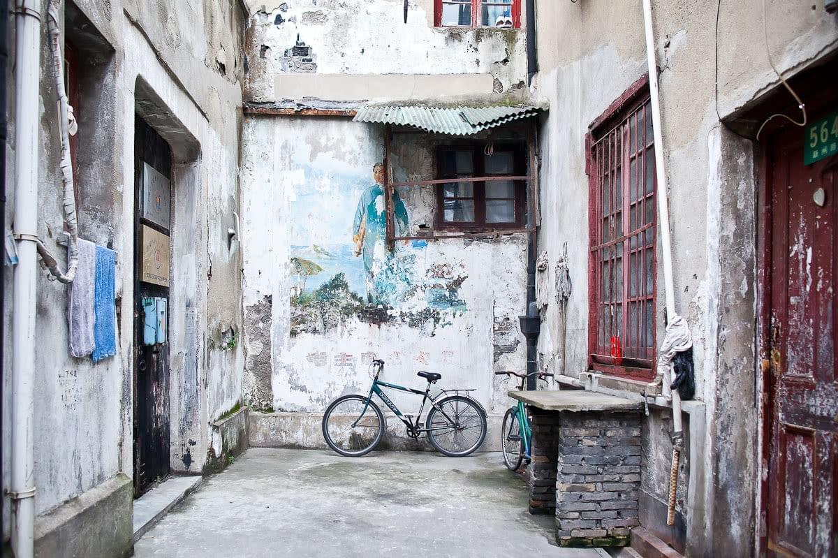 10 SHIKUMEN NEIGHBORHOODS YOU SHOULD VISIT!