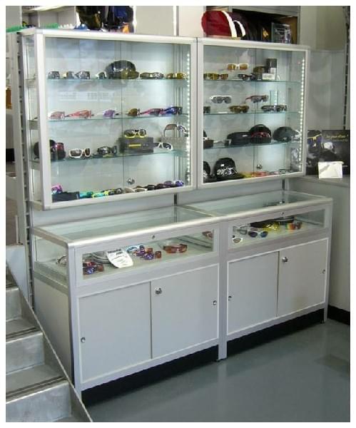 Bespoke Retail Display Cabinets - HDS Showcases offer Bespoke and Stock ...