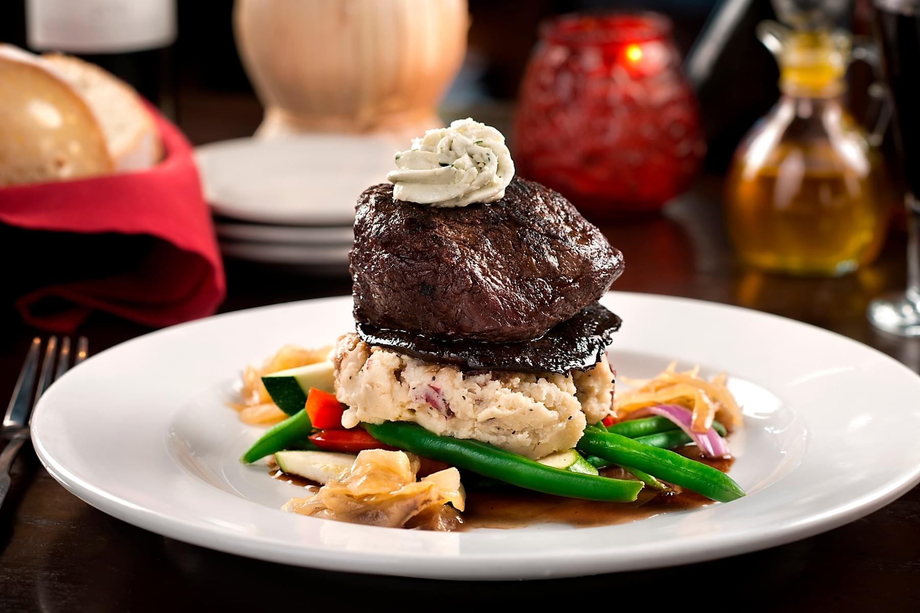 Benjamin Weatherston- Commercial/Editorial Photographer