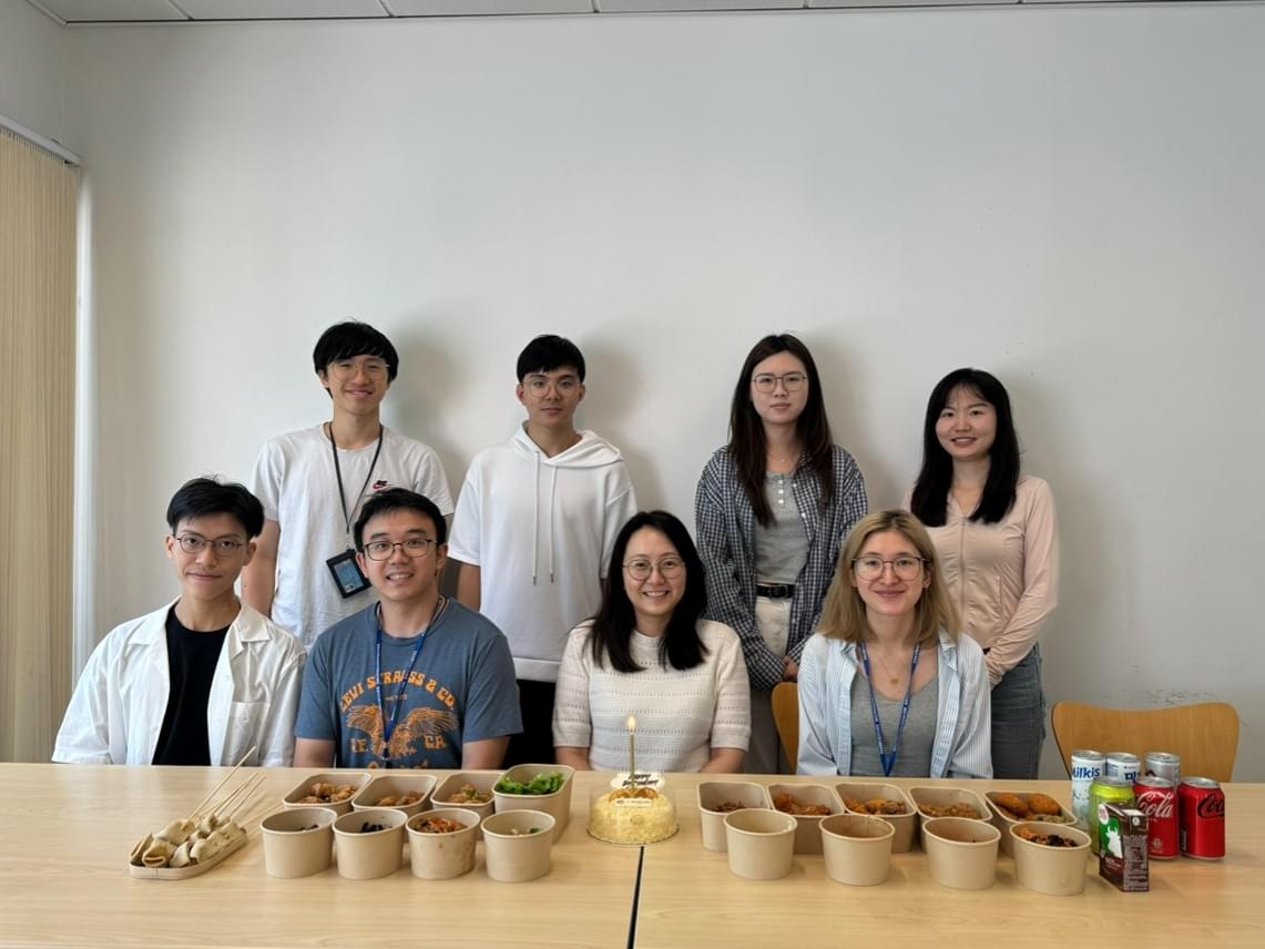 Gallery - Prof. Tong Carol's Lab