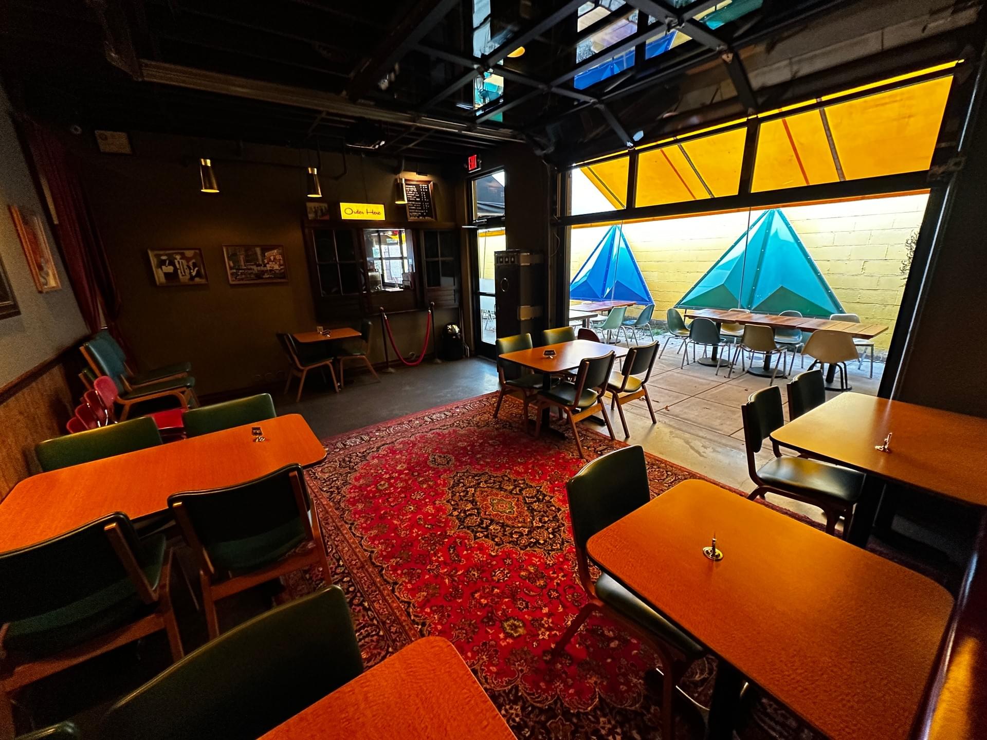 Keys Lounge / Cocktail Lounge and Bar in Portland, Oregon