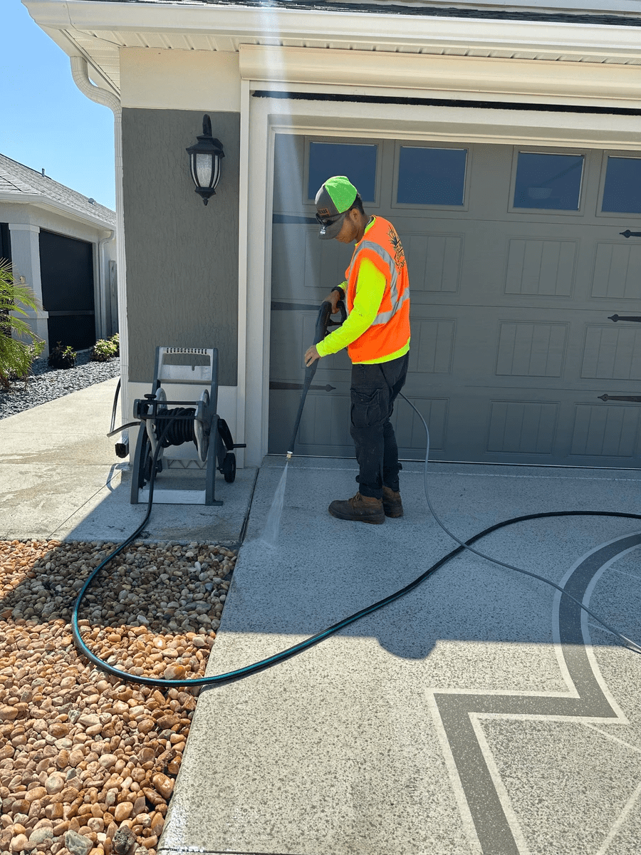 Arenas Lawn Mintenance and Service Landscaping Gallery