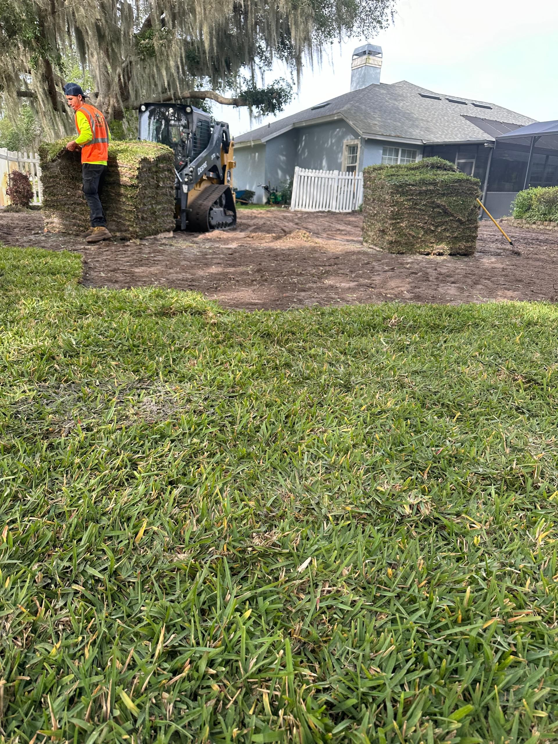 Arenas Lawn Mintenance and Service Landscaping Gallery