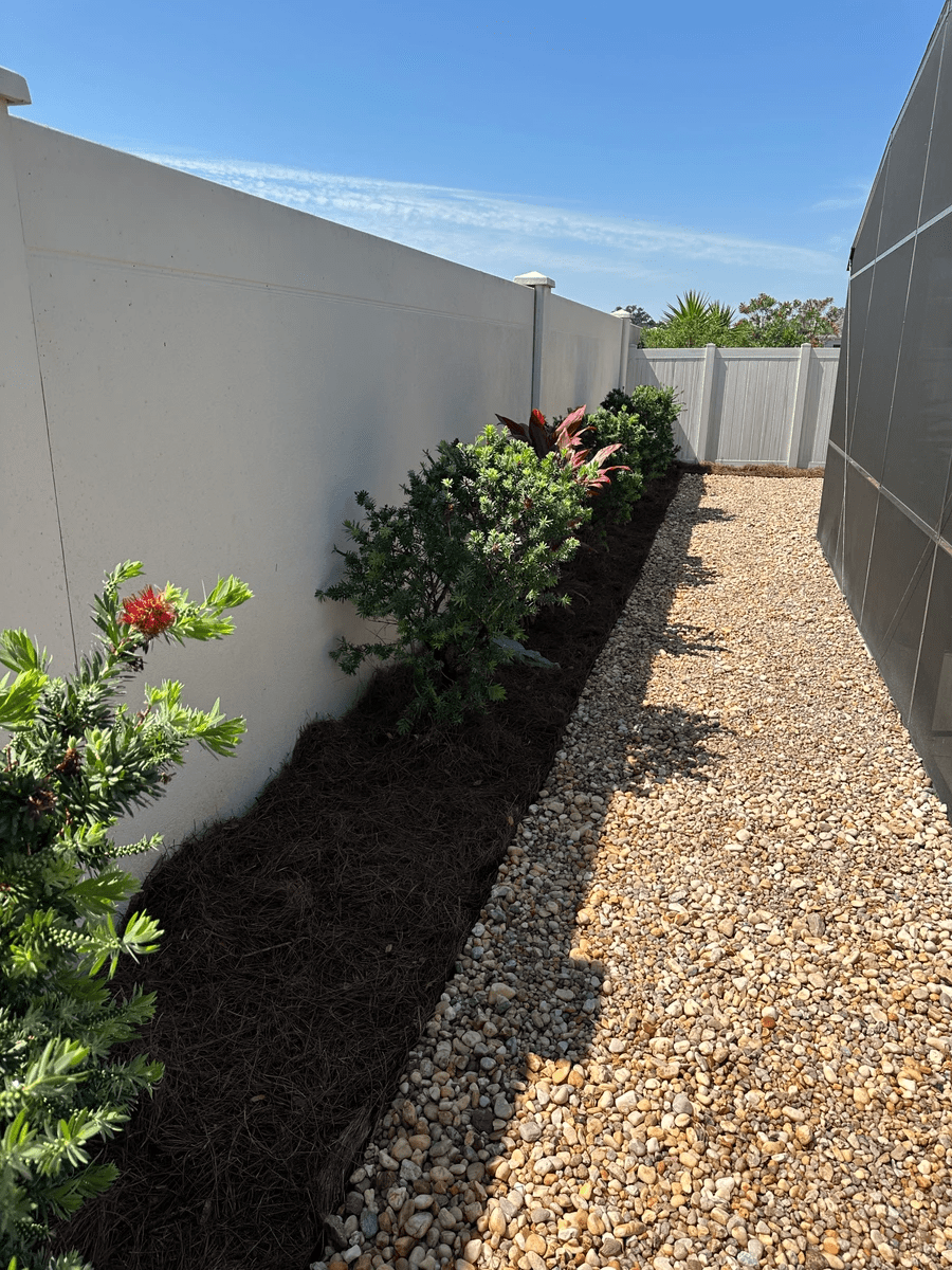 Arenas Lawn Mintenance and Service Landscaping Gallery