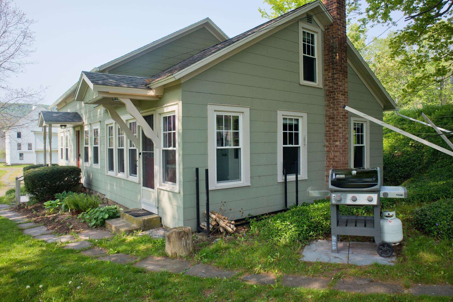 Rich Country Farmhouse