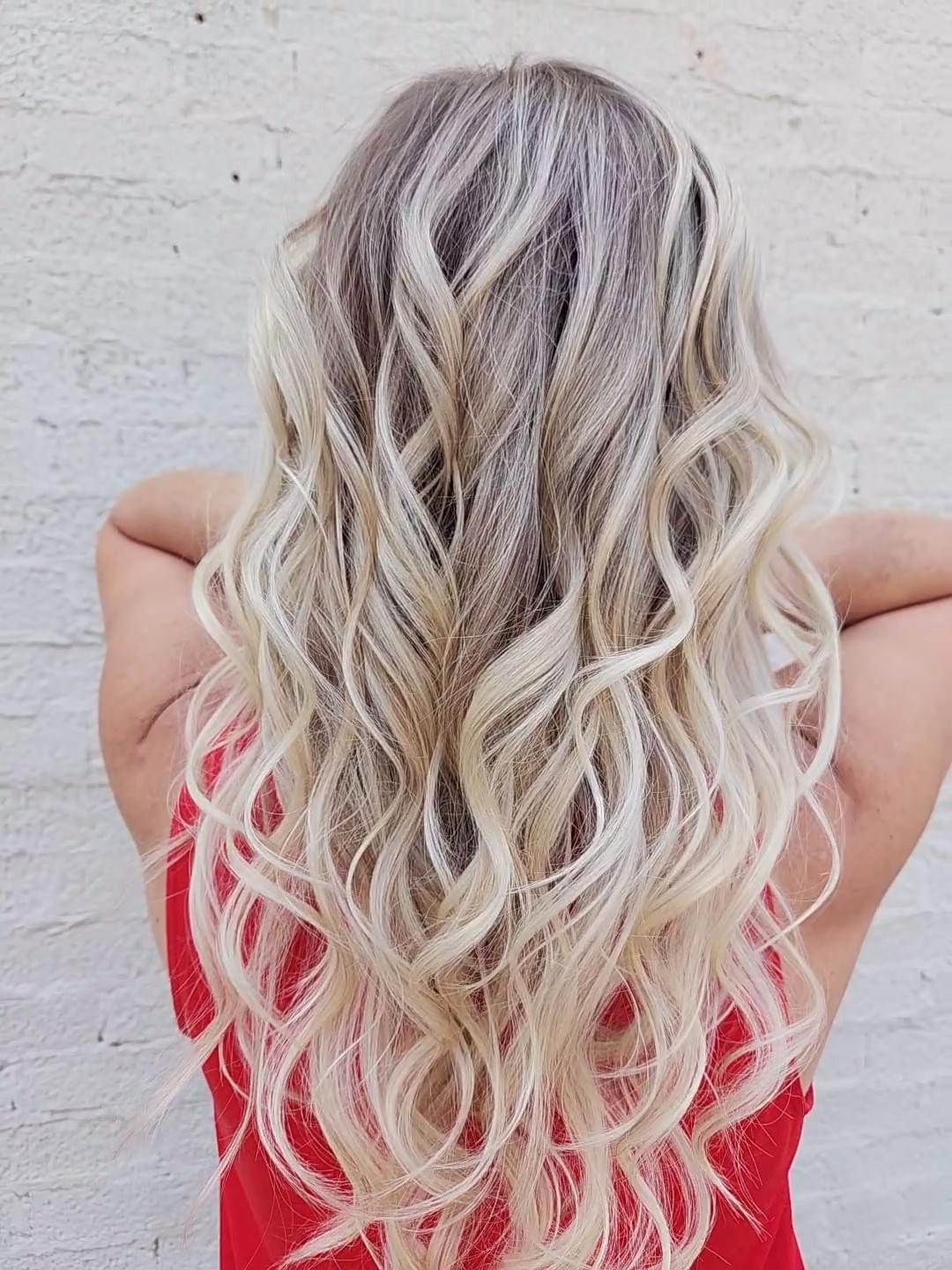 Painted Ponytail on Strikingly