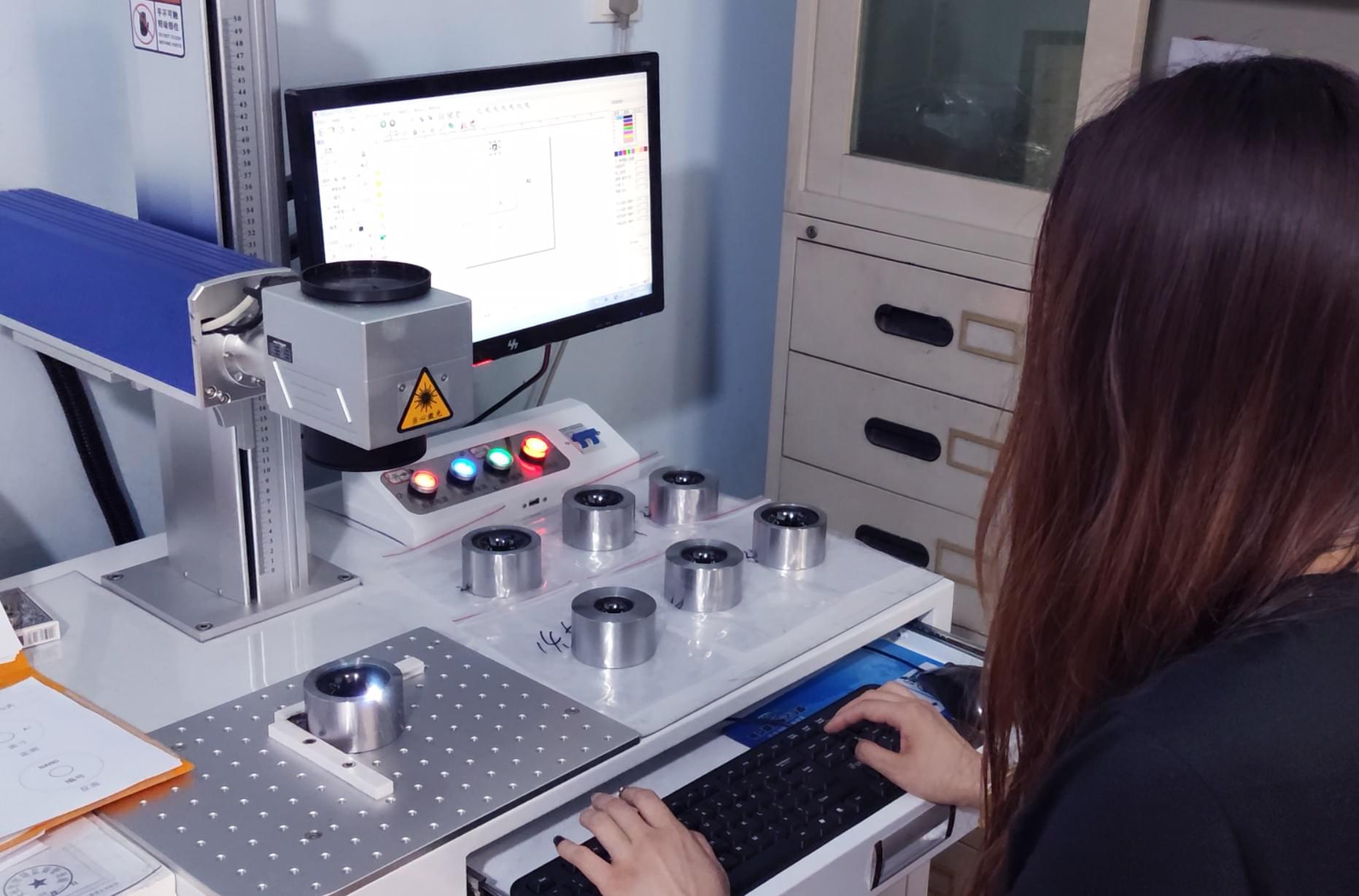 WIRE DIES HOME - Anchmoldgroup