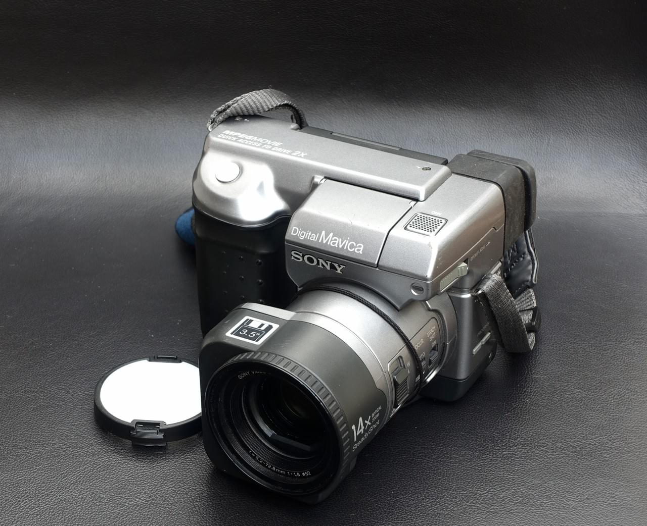 Sony vintage digital cameras