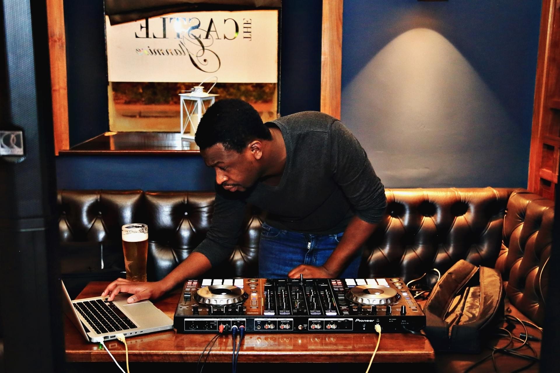 ABOUT - The Castle Glanmire