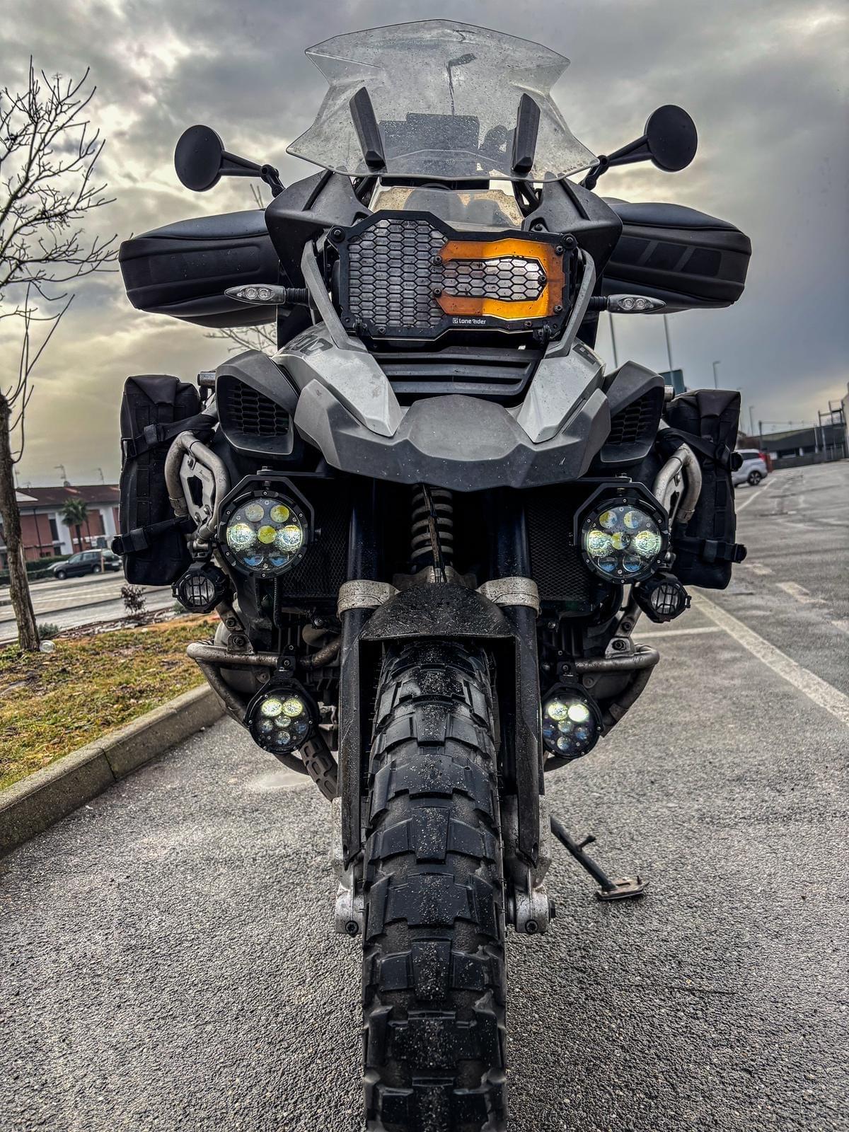 SercoMoto S7U ultra auxiliary lights for ADV motorcycle