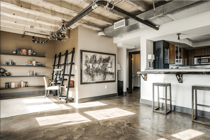 Lake Cliff Tower Loft 501