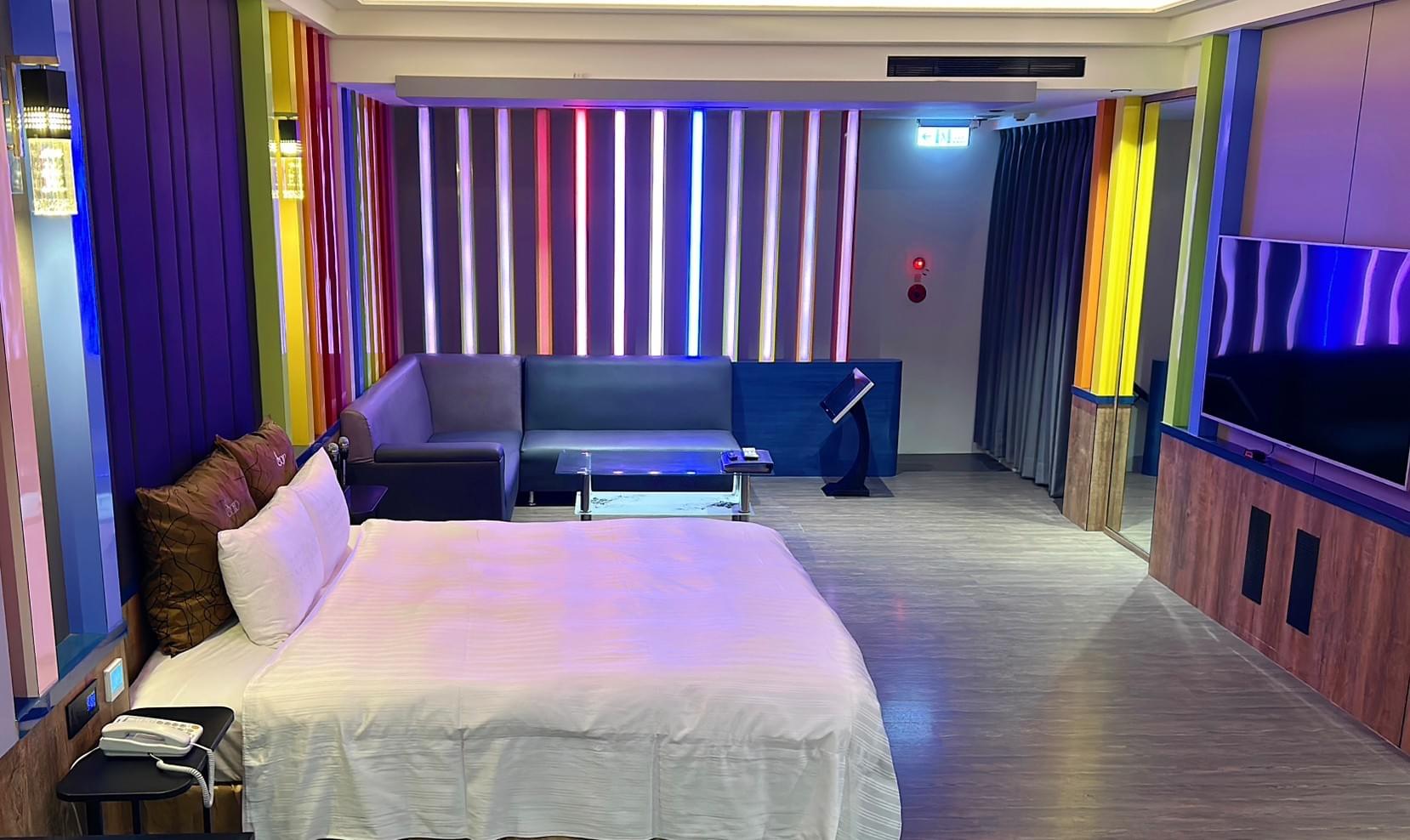 尊爵KTV房型 - 蘇活商務汽車旅館 SOHO MOTEL-桃園汽車旅館