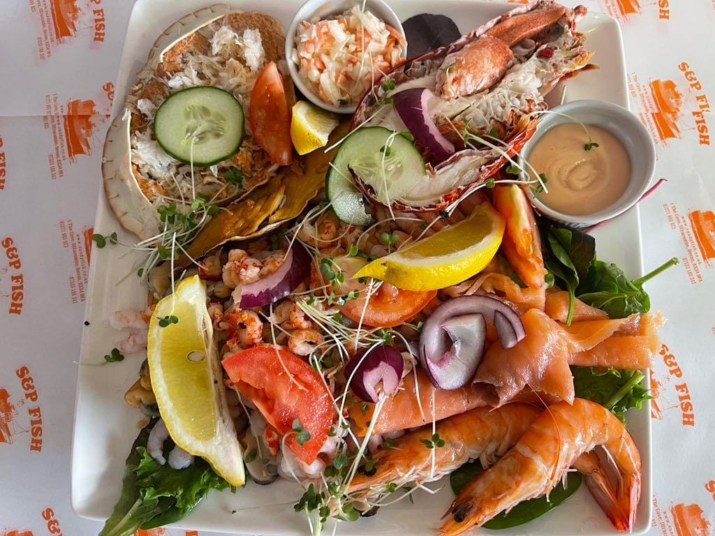 S & P FISH SHOP - ILFRACOMBE