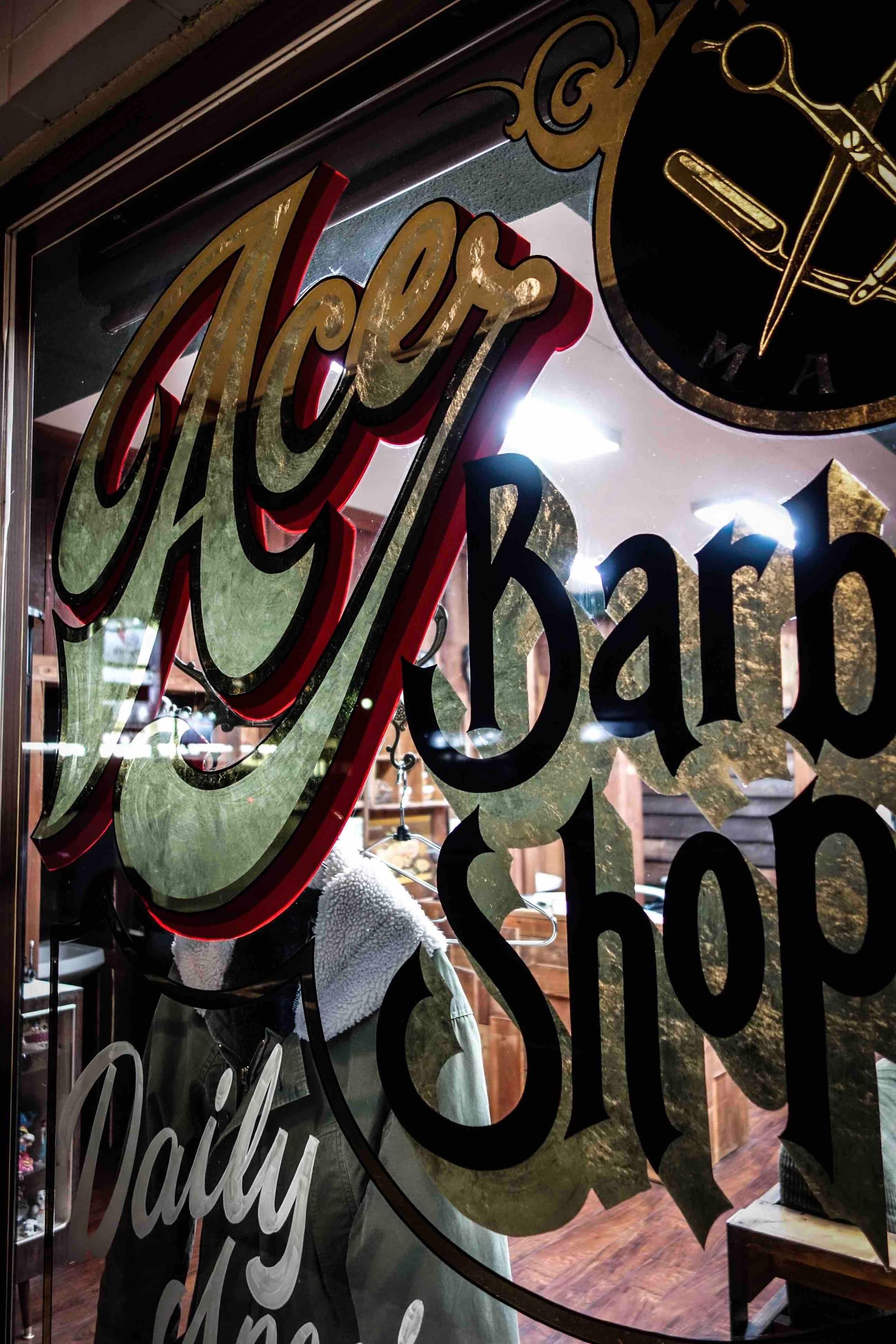 ACE barbershop Web on Strikingly
